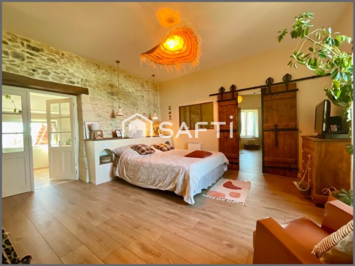 Maison à vendre - Saint-André-dAllas - 6 pièces - 4 chambres