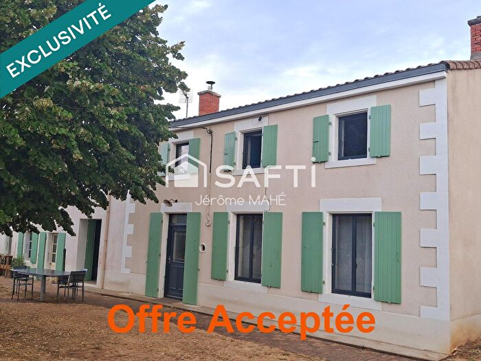 Sainte-Blandine - Maison 5 pièces à vendre
