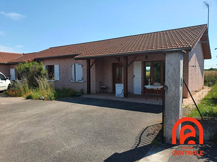 Chassieu : Maison 5 pièces à louer