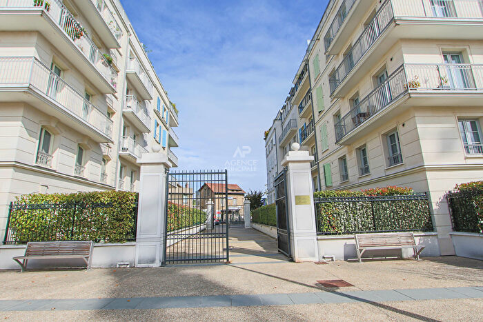 Appartement à vendre - Poissy, Saint-Exupéry - 3 pièces - 2 chambres