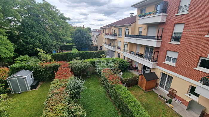 Neuilly-sur-Marne, Fauvettes Nord : Appartement 5 pièces à vendre