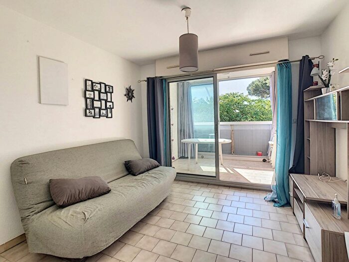 Appartement à louer - Le Village-LEsperon, Sausset-les-Pins - 1 pièce