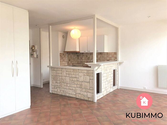 Appartement à louer - Plaisir - 1 pièce