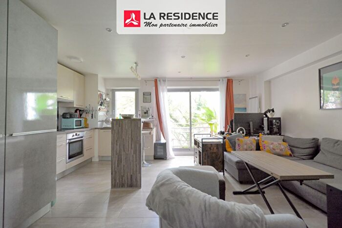 Boulogne-Billancourt, Jean Jaurès, Reine : Appartement 2 pièces à vendre