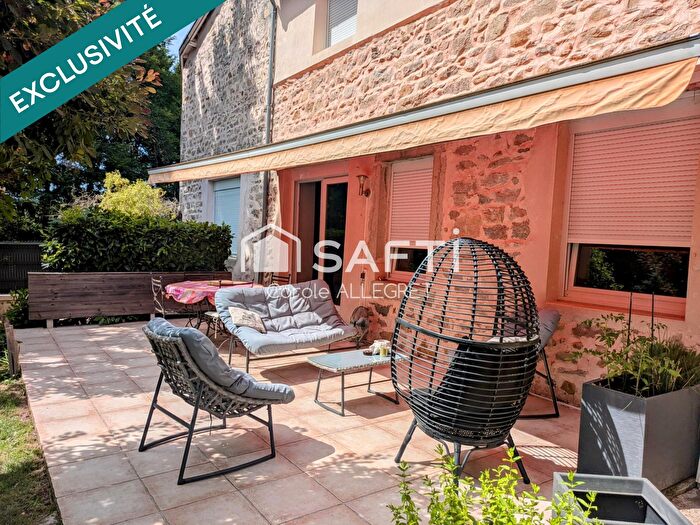 Maison à vendre - Saint-Denis-en-Bugey - 7 pièces - 5 chambres