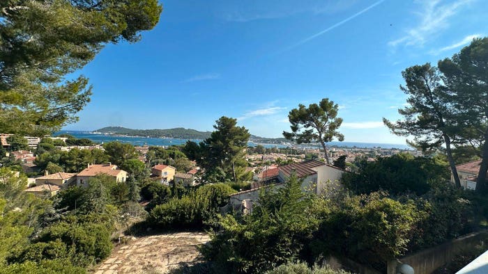 Appartement 2 pièces à louer à Coste Chaude-Mauveou, La Seyne-sur-Mer