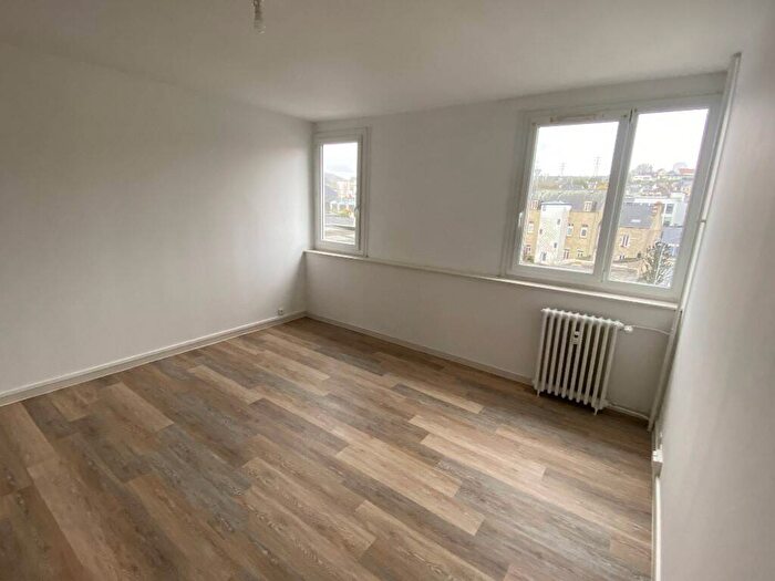 Appartement à louer - Centre, Cherbourg-en-Cotentin - 2 pièces - 1 chambre