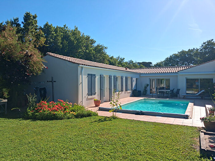 Maison 7 pièces à vendre à Saint-Georges-dOléron, Saint-Georges-dOléron, Chéray, Sauzelle