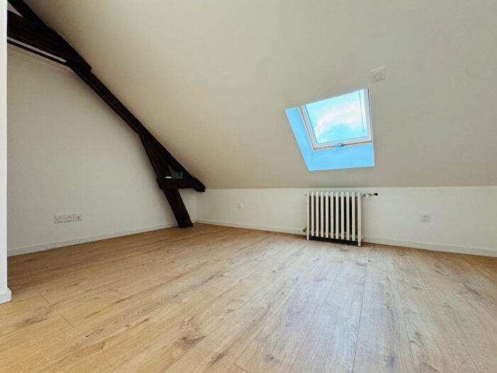 Appartement à vendre - Creil, Rive gauche - 1 pièce - 1 chambre