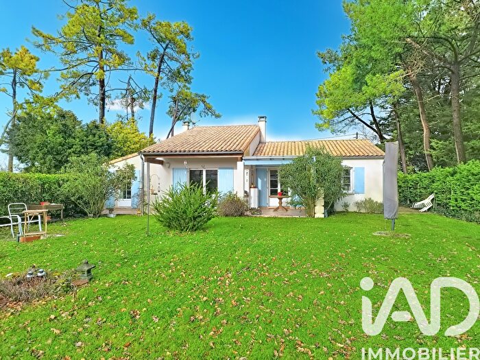 Maison à vendre - Breuillet - 4 pièces - 3 chambres