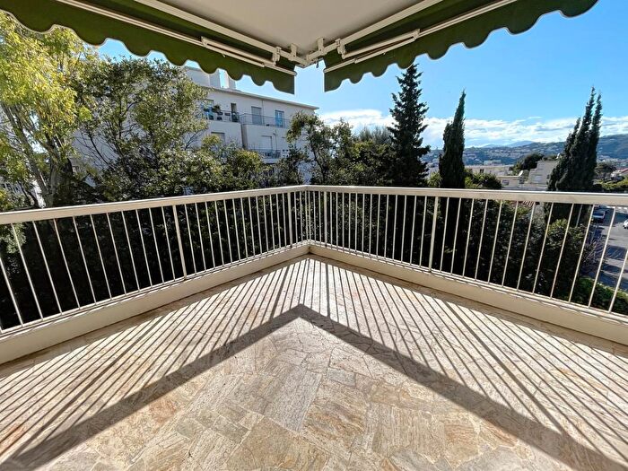 Appartement à vendre - Nice, Cimiez - 3 pièces - 2 chambres