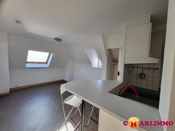 Appartement 1 pièce à Saint-Junien, à louer