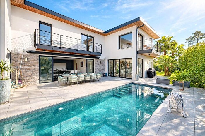 Maison à vendre - Anglet, La Barre - 4 pièces - 3 chambres