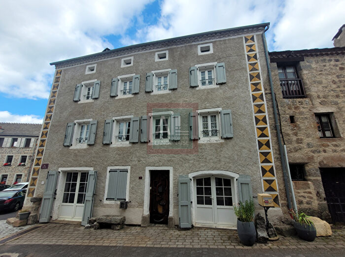 Maison à vendre - Châteauneuf-de-Randon - 6 pièces - 4 chambres
