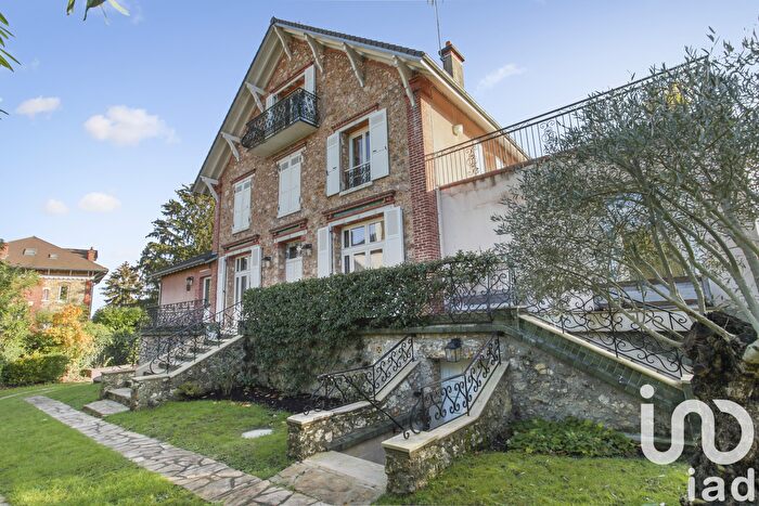 Maison à vendre - Bougival - 18 pièces - 7 chambres