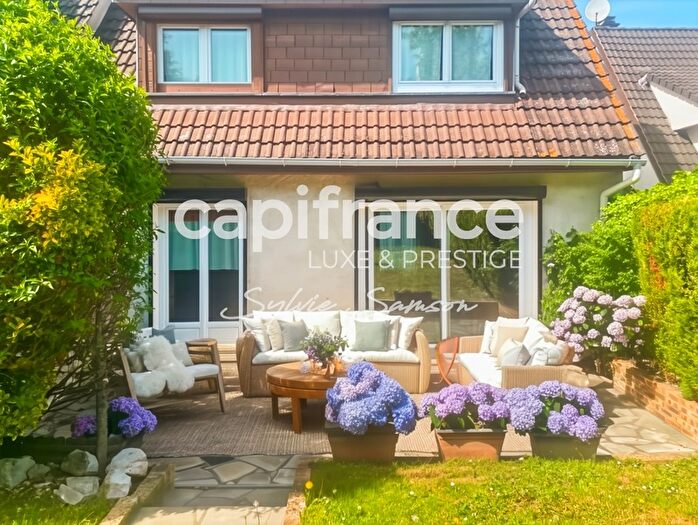 Maison 5 pièces à vendre à Magnanville