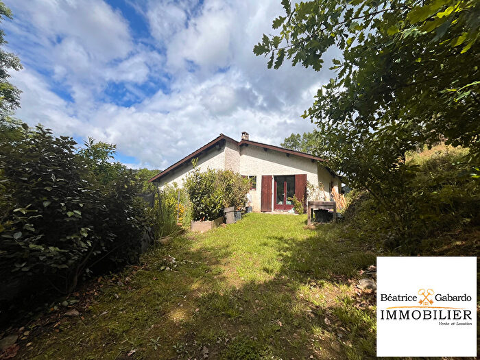 Maison 4 pièces à Lamure-sur-Azergues, à vendre