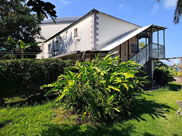 Maison à vendre - Saint-Pierre, Mont Vert les Bas - 10 pièces - 8 chambres