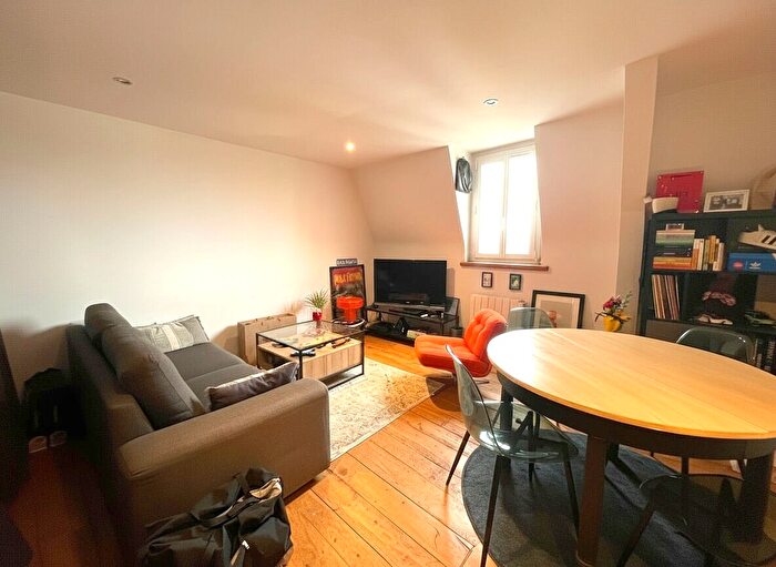 Appartement à vendre - Vannes, Centre-ville, Le Port - 2 pièces - 1 chambre