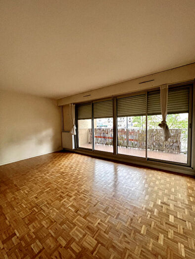Issy-les-Moulineaux, Centre-ville, Corentin Celton, Les Varennes : Appartement 3 pièces à louer