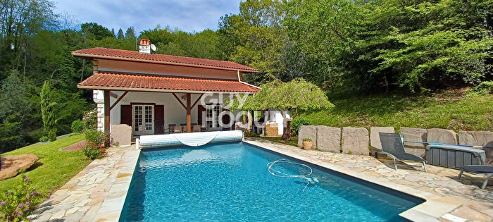 Maison à vendre - Biriatou - 8 pièces - 5 chambres