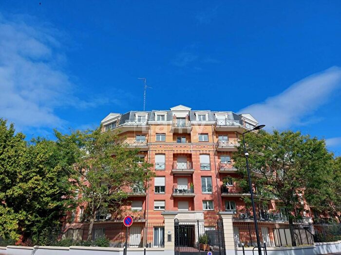 Appartement à louer - Saint Michel-Tertiales-Le Rôleur, Valenciennes - 1 pièce