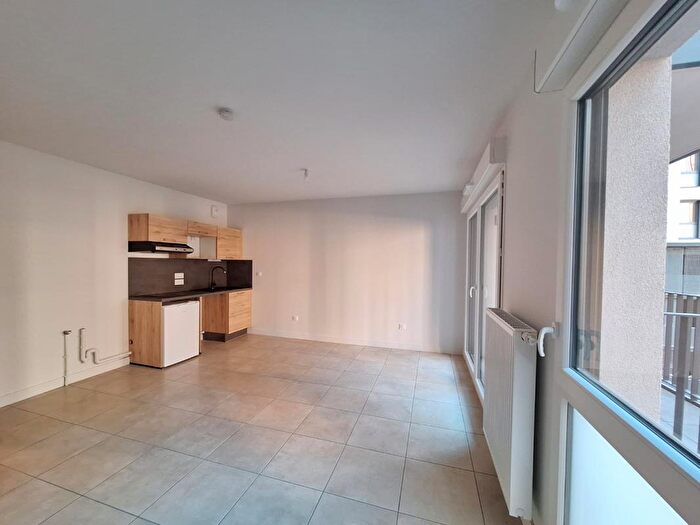 Appartement à louer - Clermont-Ferrand, Montferrand - 1 pièce