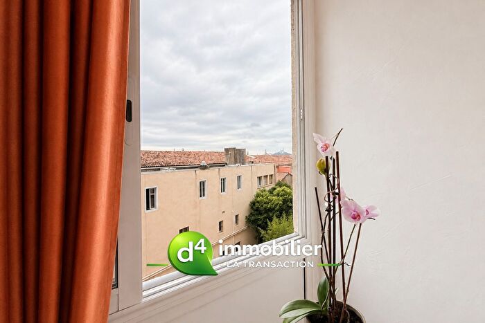 Appartement 3 pièces à Marseille 1er, à vendre