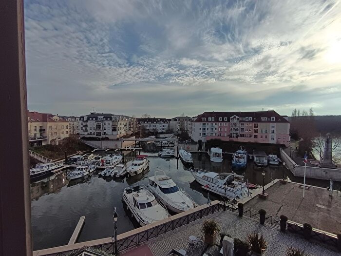 Cergy, Bords d'Oise : Appartement 6 pièces à vendre