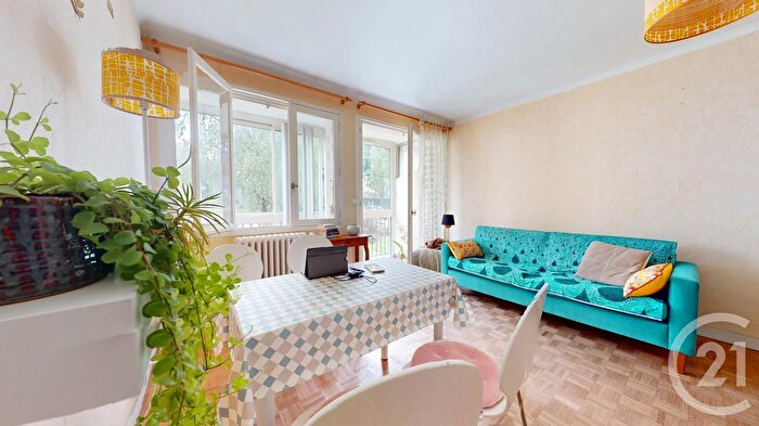 Appartement 2 pièces à Nantes, Sainte-Thérèse, Rond-Point de Vannes, à louer
