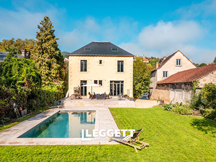 Maison à vendre - Montignac - 7 pièces - 5 chambres