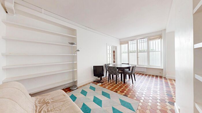 Appartement 2 pièces à Paris 7ème, Saint-Thomas d'Aquin, Bac, Musée d'Orsay, à vendre