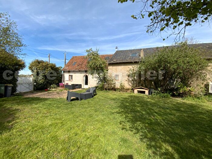 Maison à louer - Saint-Pryvé-Saint-Mesmin - 4 pièces - 2 chambres