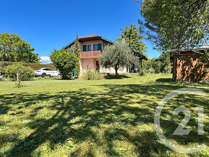 Maison 5 pièces à vendre à Publier