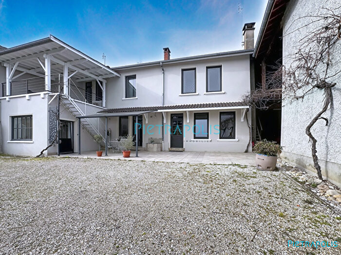 Maison à vendre - Beynost - 8 pièces - 5 chambres