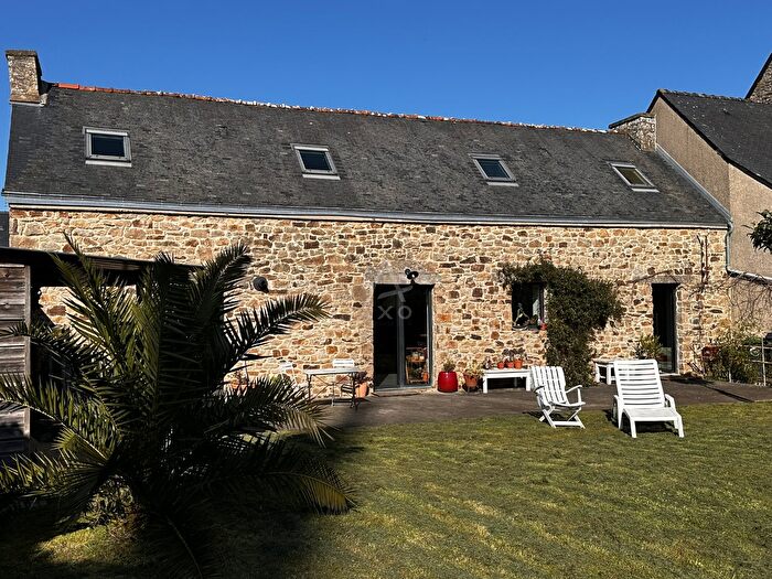 Maison à vendre - Locoal-Mendon - 5 pièces - 4 chambres