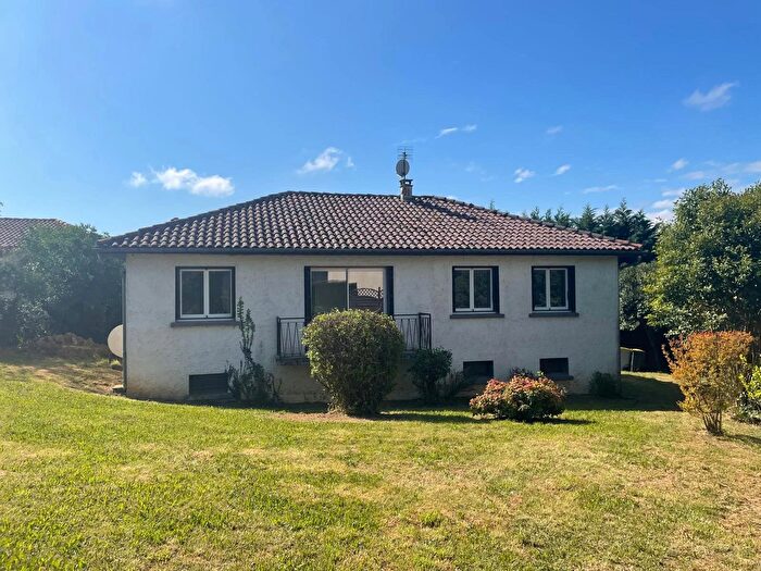 Maison à vendre - Aignan - 5 pièces - 3 chambres