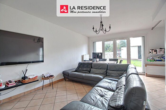 Maison à vendre - Saint-Étienne-du-Rouvray - 5 pièces - 4 chambres