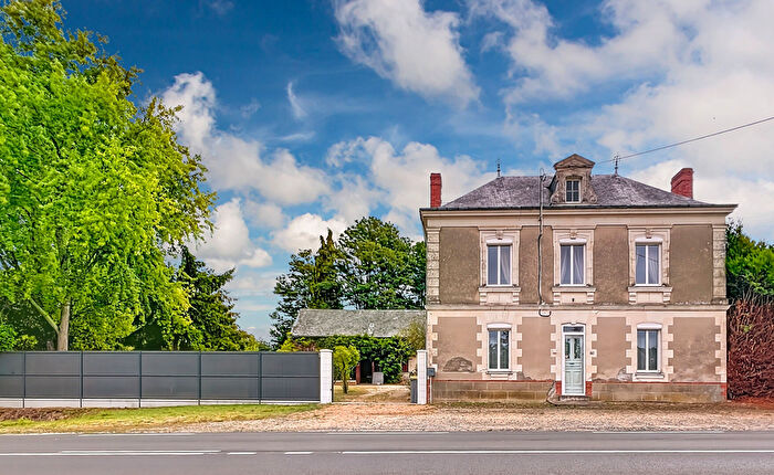 Maison 6 pièces à Cuon, à vendre