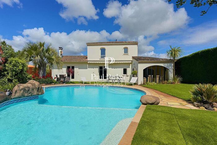 Maison à vendre - Mérignac, Centre-ville - 8 pièces - 4 chambres