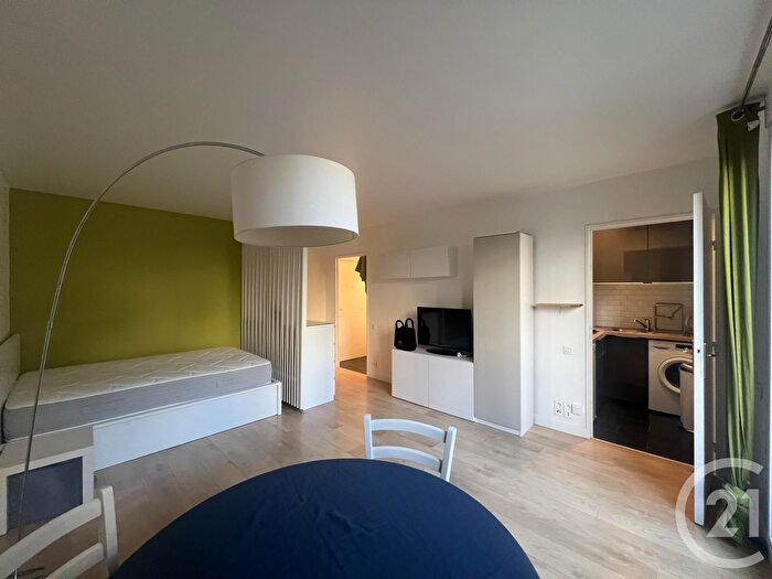 Appartement à louer - Saint-Maur-des-Fossés, Adamville - 1 pièce