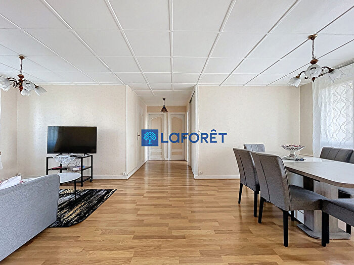 Appartement 4 pièces à vendre - Sotteville-lès-Rouen, Centre-ville, Marcel Lods, Victor Hugo