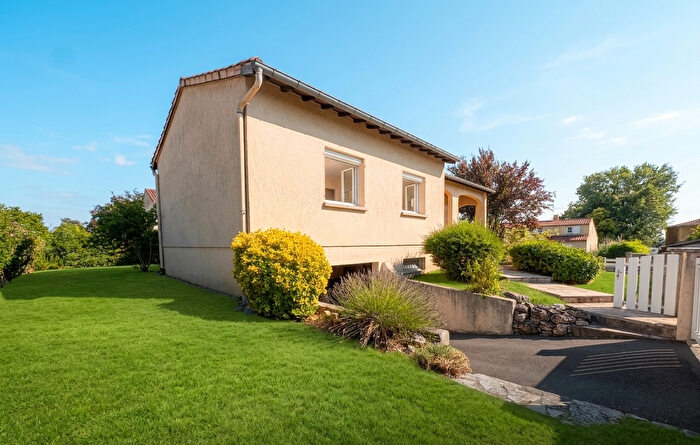 Maison 5 pièces à Saint-Jean, à vendre