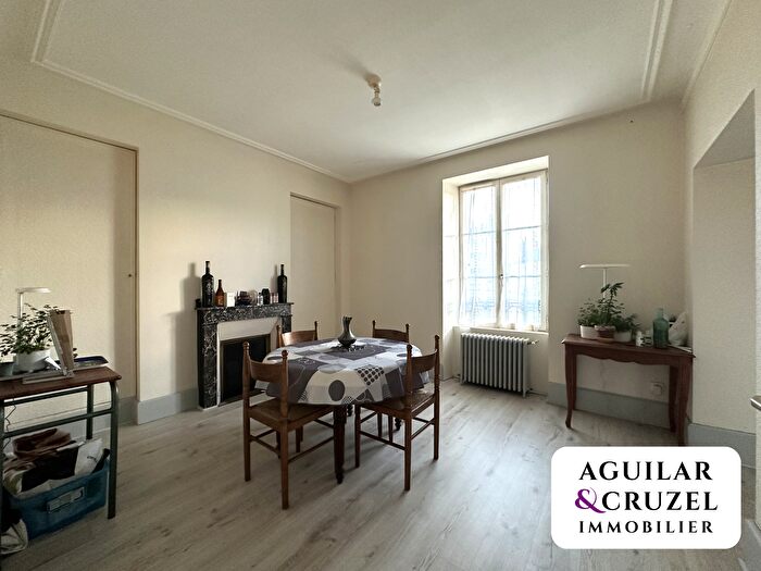 Appartement à vendre - Bourges, Centre-ville, Charlet, Lahitolle, Pignoux, Sembat - 4 pièces - 3 chambres