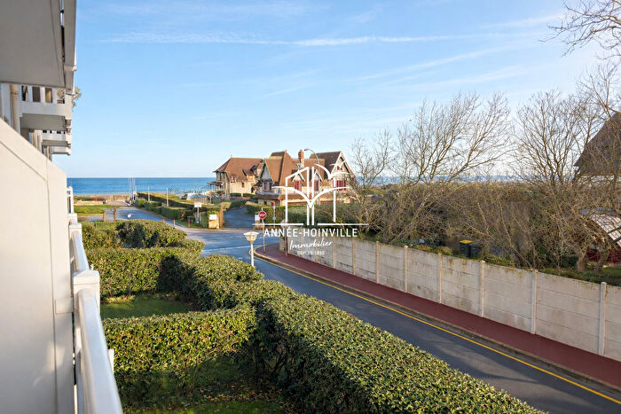 Appartement à vendre - Tourgéville - 4 pièces - 3 chambres