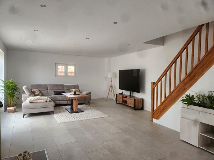 Maison 5 pièces à Bornel, à vendre