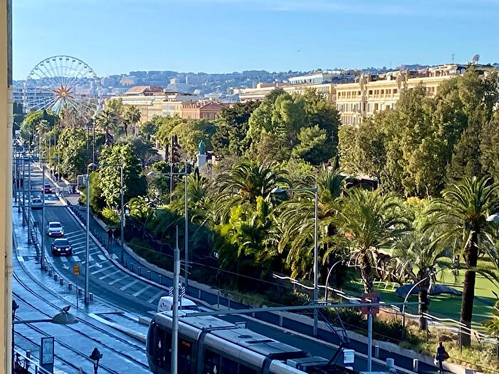 Appartement à vendre - Nice, Vieux Nice - 3 pièces - 2 chambres