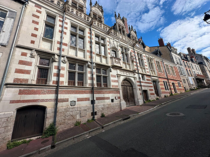 Appartement à vendre - Blois, Centre-ville - 4 pièces - 3 chambres