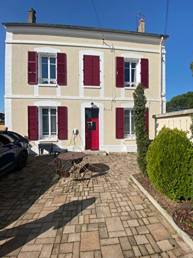 Maison à vendre - Sens, Les Chaillots - 10 pièces - 6 chambres