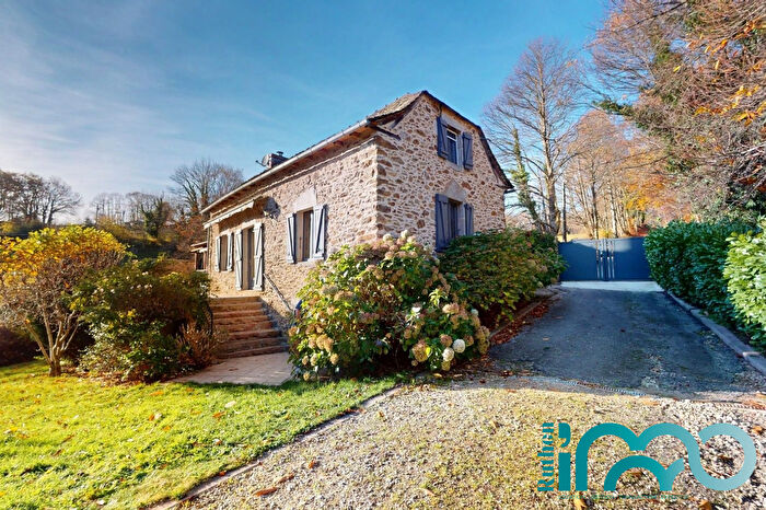 Maison à vendre - Rieupeyroux - 6 pièces - 3 chambres